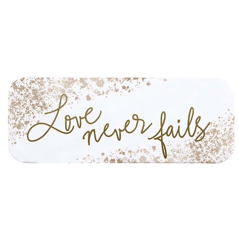 Table Top Plaque – Love Never Fails – Potters House Limited